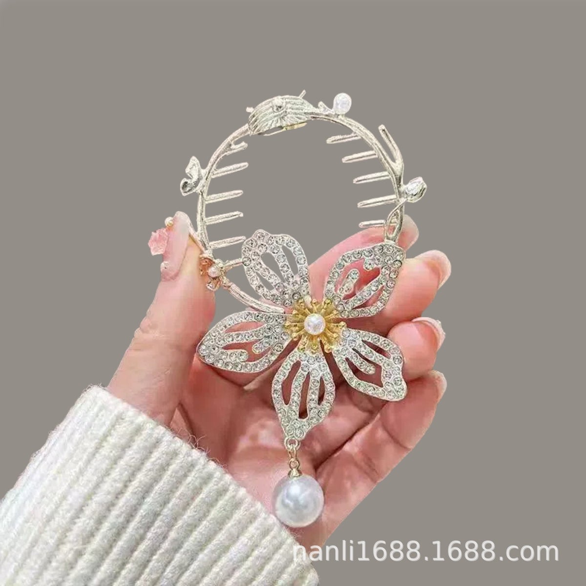 Generic Alloy Butterfly Hairpin For Women, High-End Ball Clip, Fixed ...