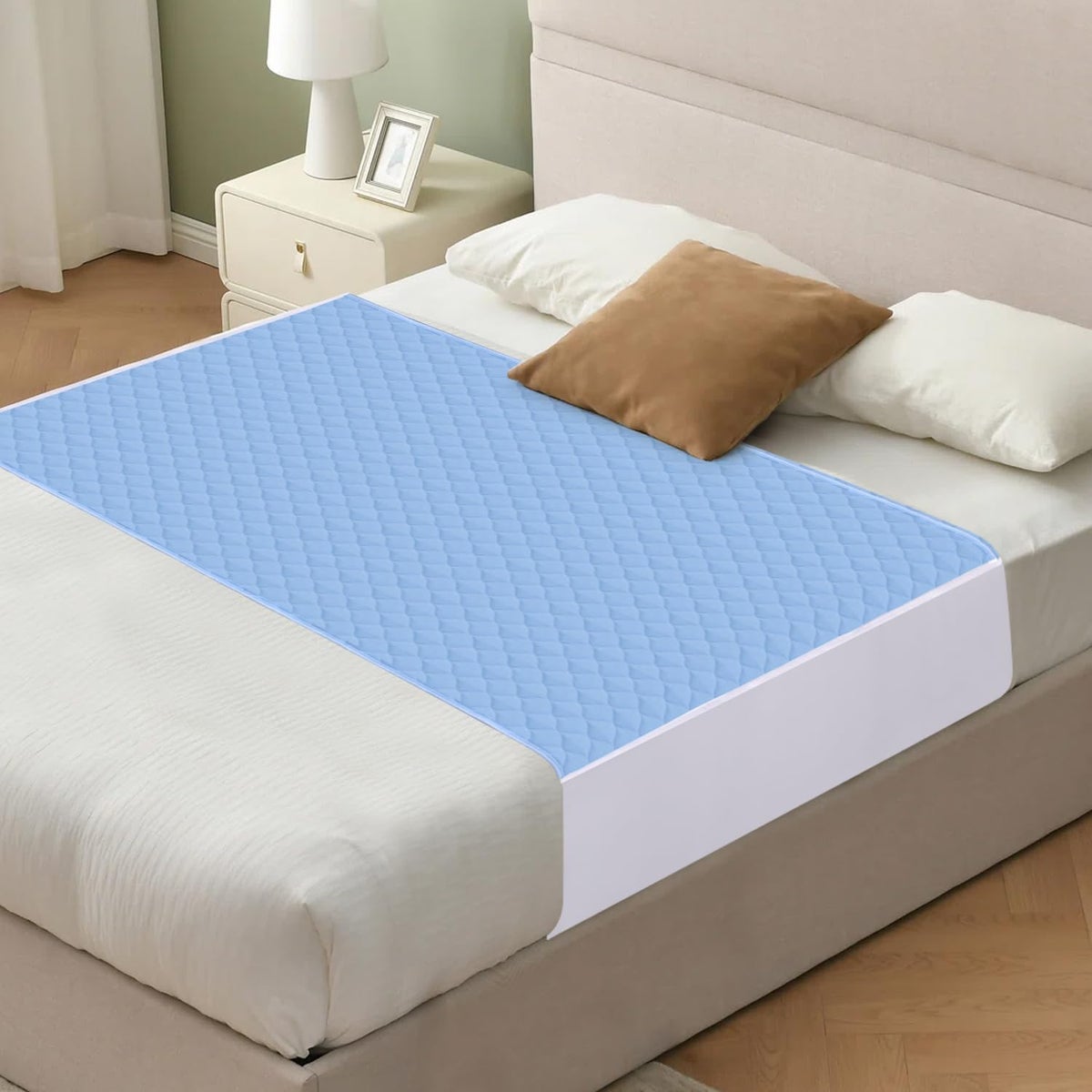 Brosive Saddle Style Washable Bed Pad for Incontinence, Waterproof and ...