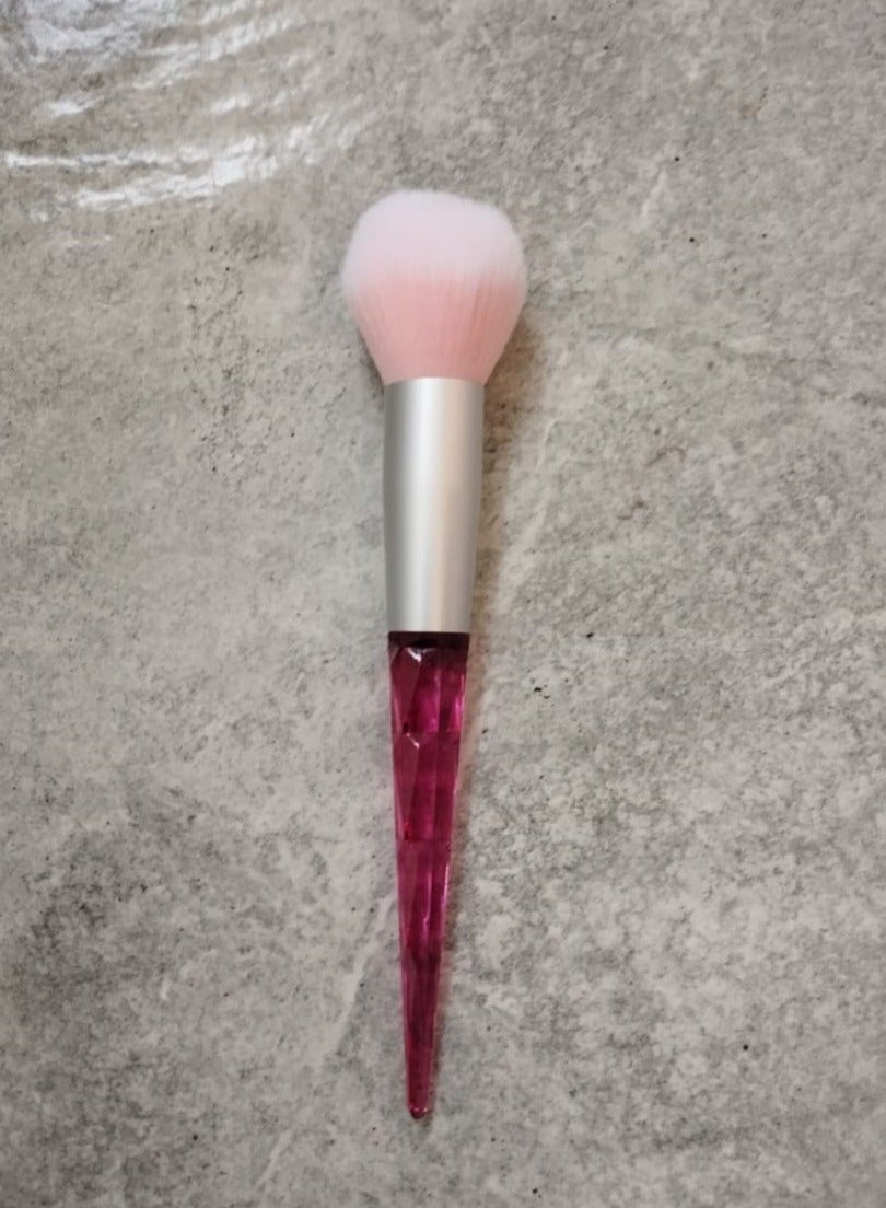KIKI KIKI Blush Makeup Brush, Rosy Glow Cheeks, Aluminium Ferrules ...