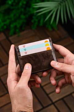 Vanilla Collection Super Thin Ergonomic Leather New Generation Card ...