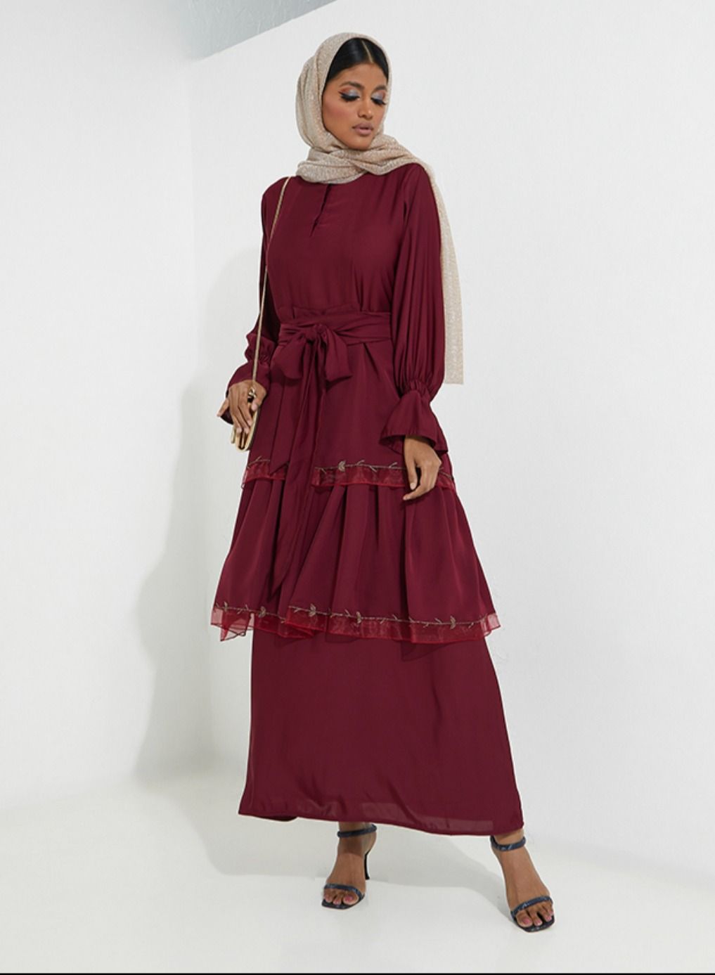 Rosette Abaya Red abaya with layered embroidery | Best Price UAE ...