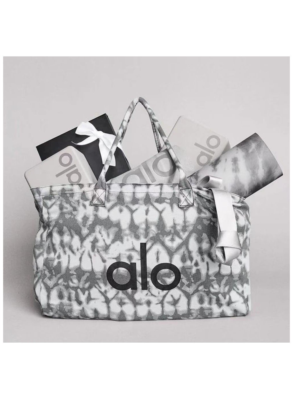 Alo Yoga Iconic Shopper Tote | Best Price KSA | Riyadh, Jeddah