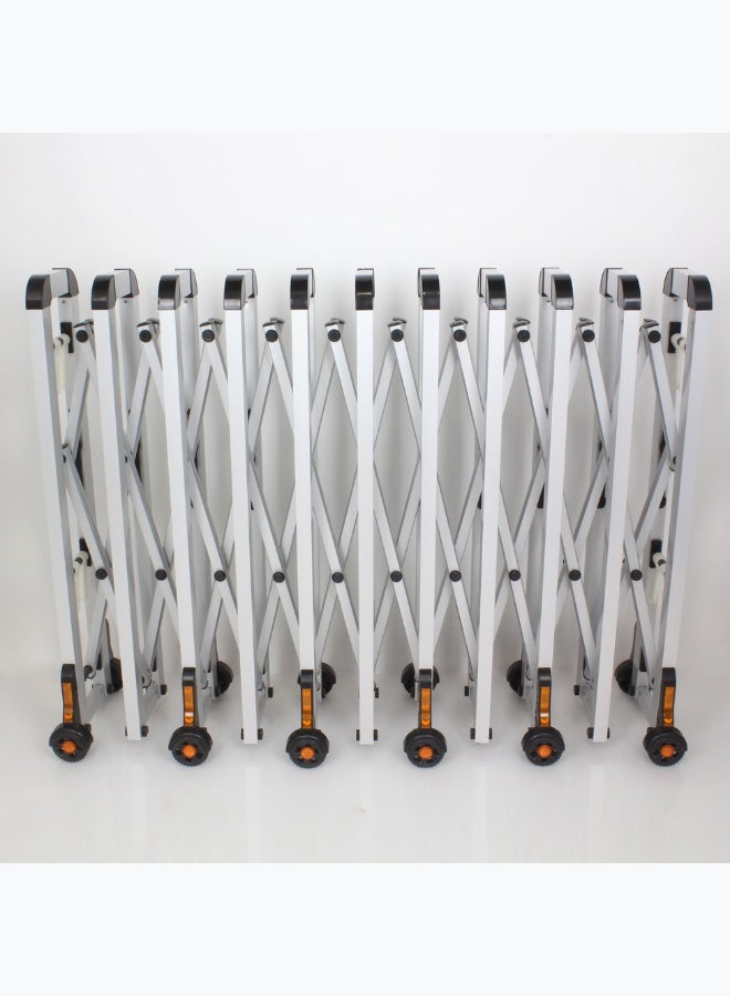Generic Movable Aluminum Barrier with Wheels, 4m Length × 120cm Height ...