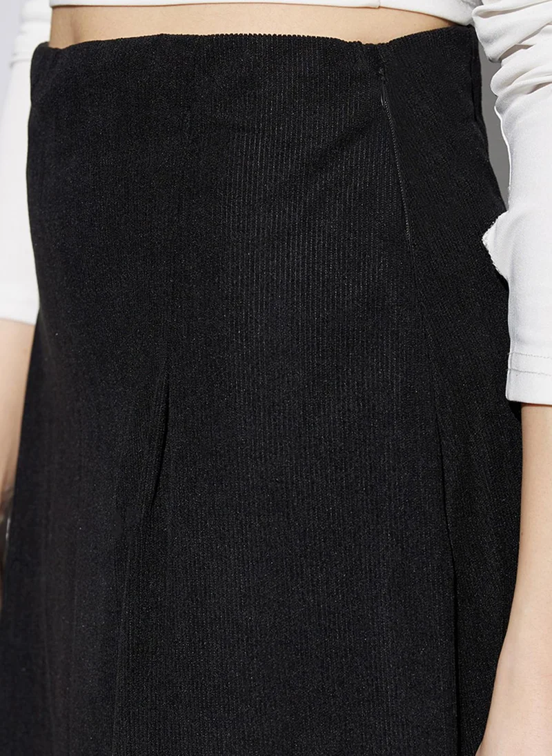 globus Globus Women Black Self Design Mid Rise Flared A-Line Midi Skirt ...