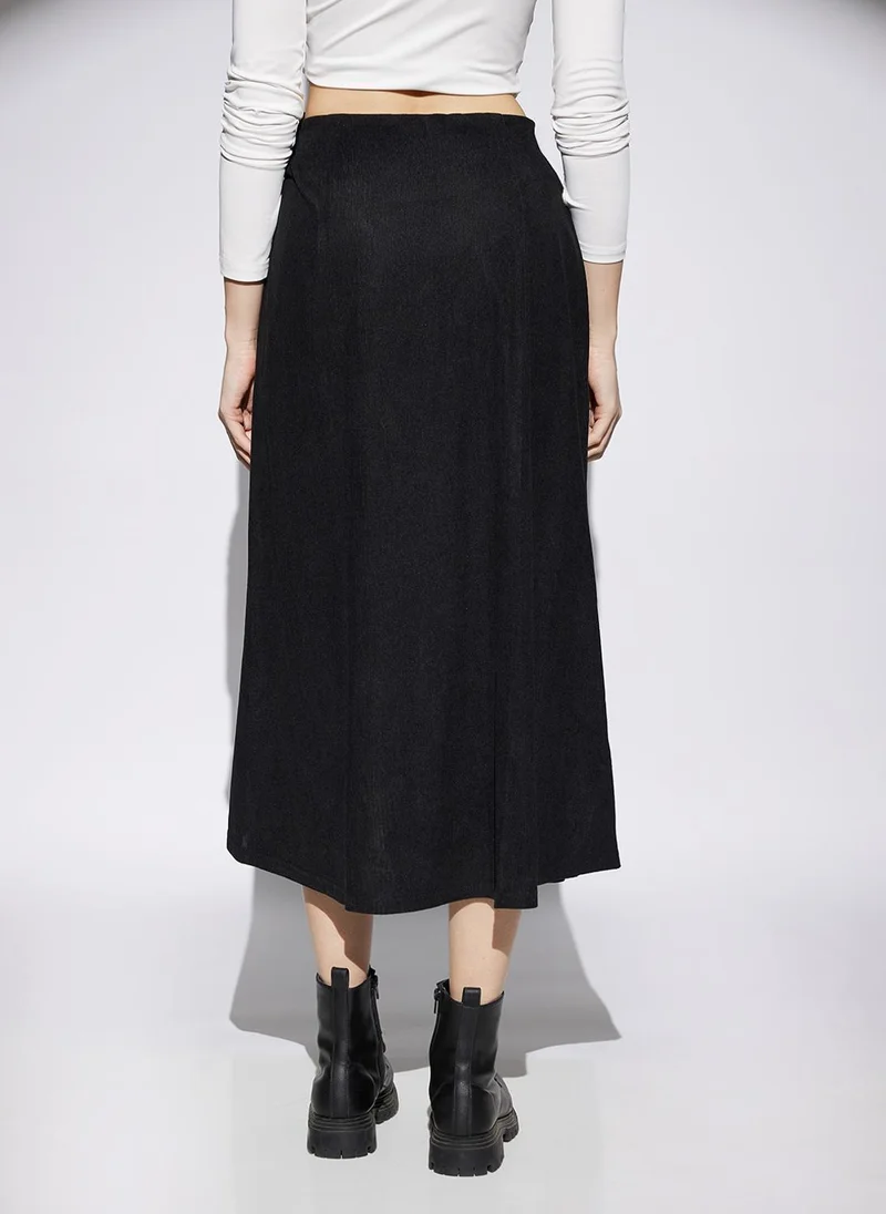 globus Globus Women Black Self Design Mid Rise Flared A-Line Midi Skirt ...